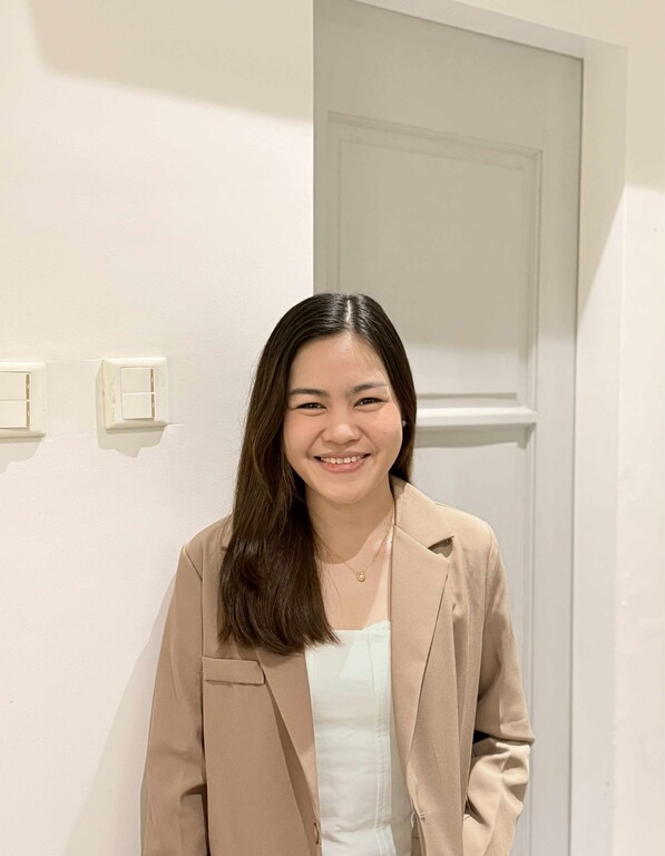 Meryl Cases - Accountant